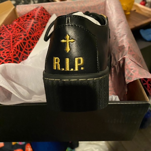 Strange Cult | Shoes | Strange Cvlt Krypt Coffin Skulls Platform Shoes ...
